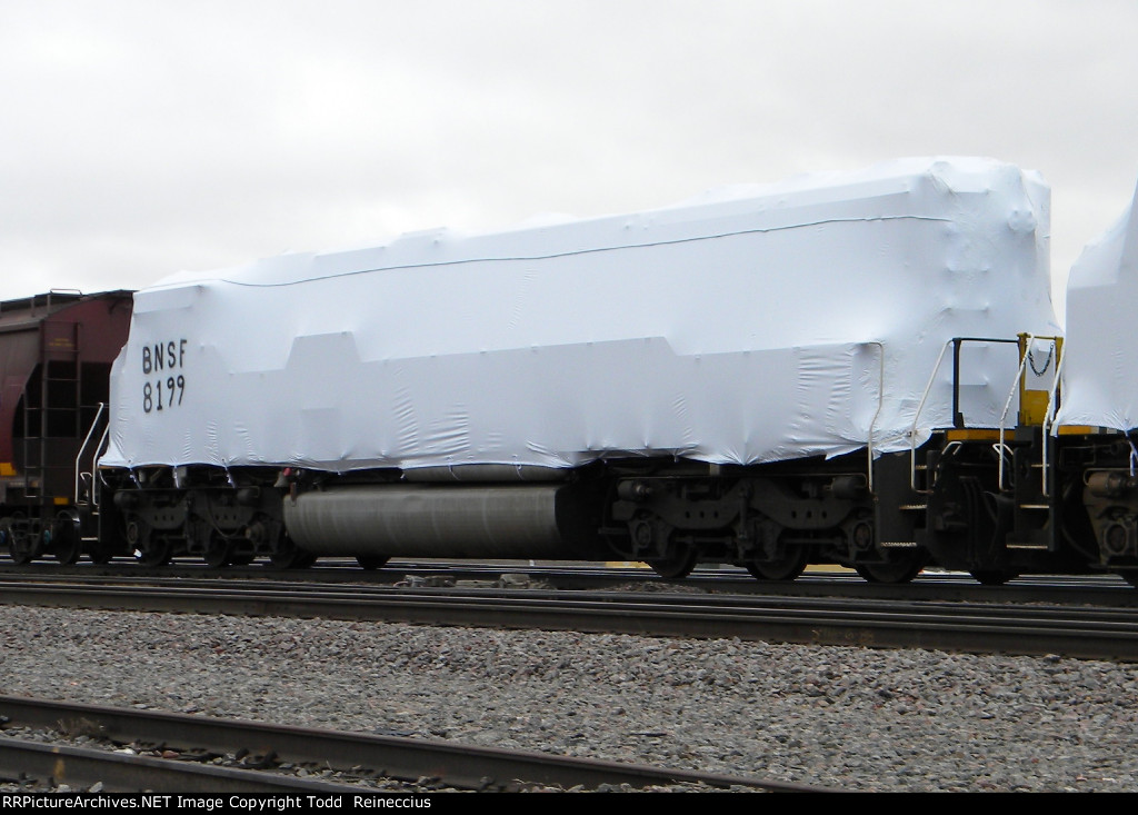 BNSF 8199